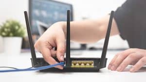 How to Fix Verizon Router Yellow Light Issue (No Internet Problem Solved)