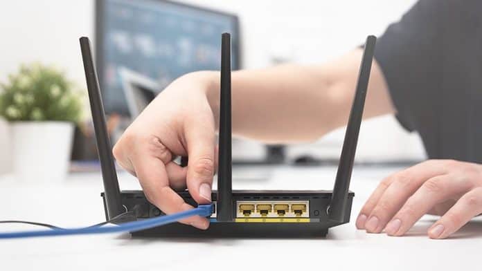 How to Fix Verizon Router Yellow Light Issue (No Internet Problem Solved)