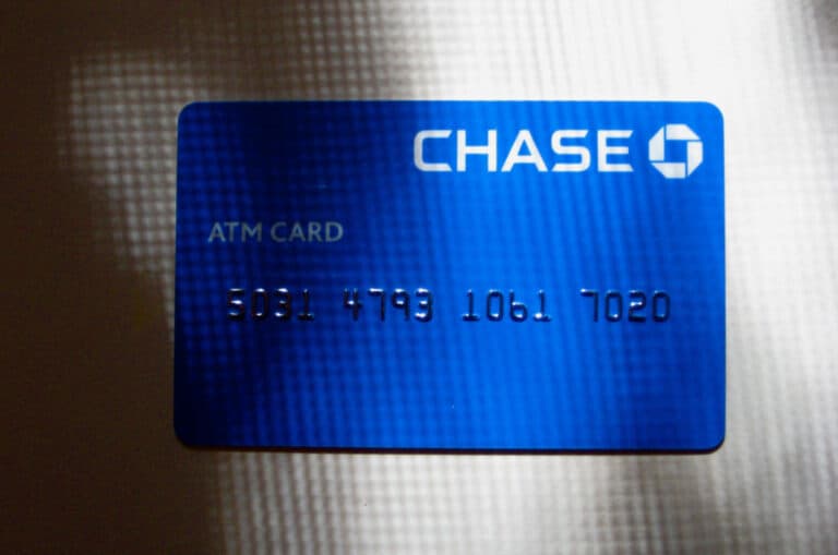 Chase ATMs Not Working? Here's How to Fix in 2025